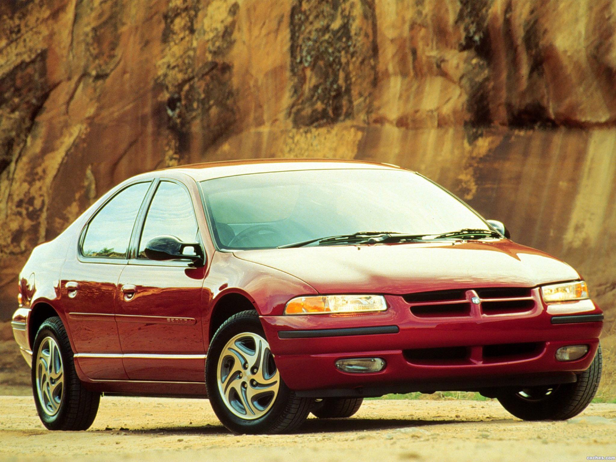 Fotos de Dodge Stratus 1995