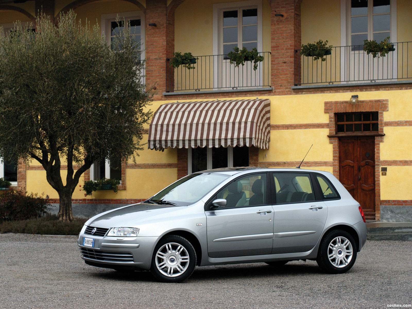 Fotos de Fiat Stilo 2004