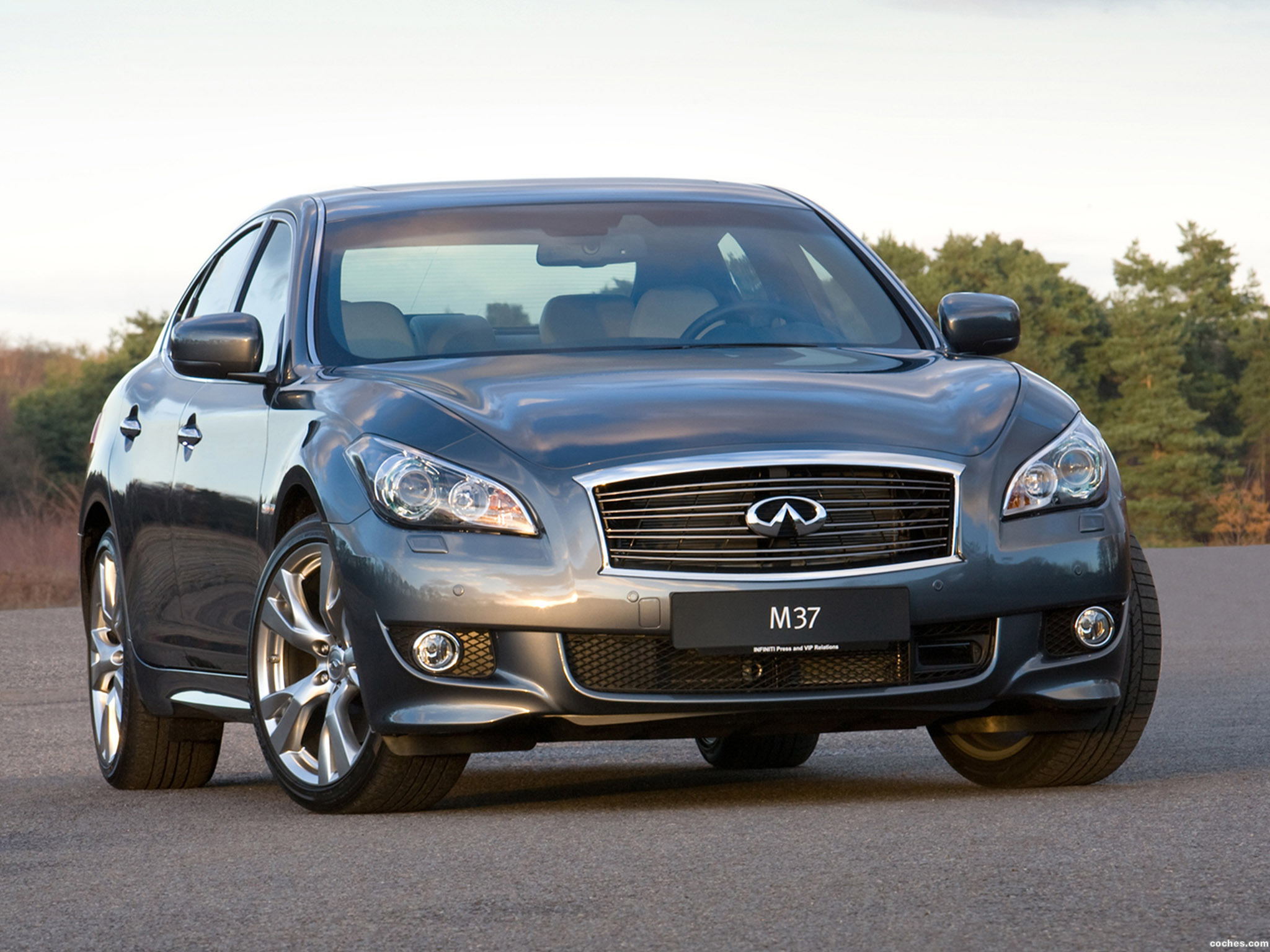 Fotos de Infiniti M37S Europe 2010