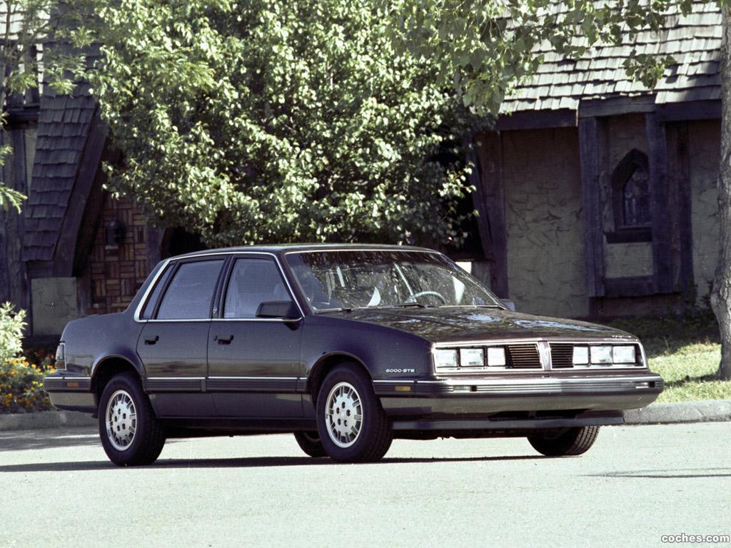 Fotos de Pontiac 6000 STE 1983