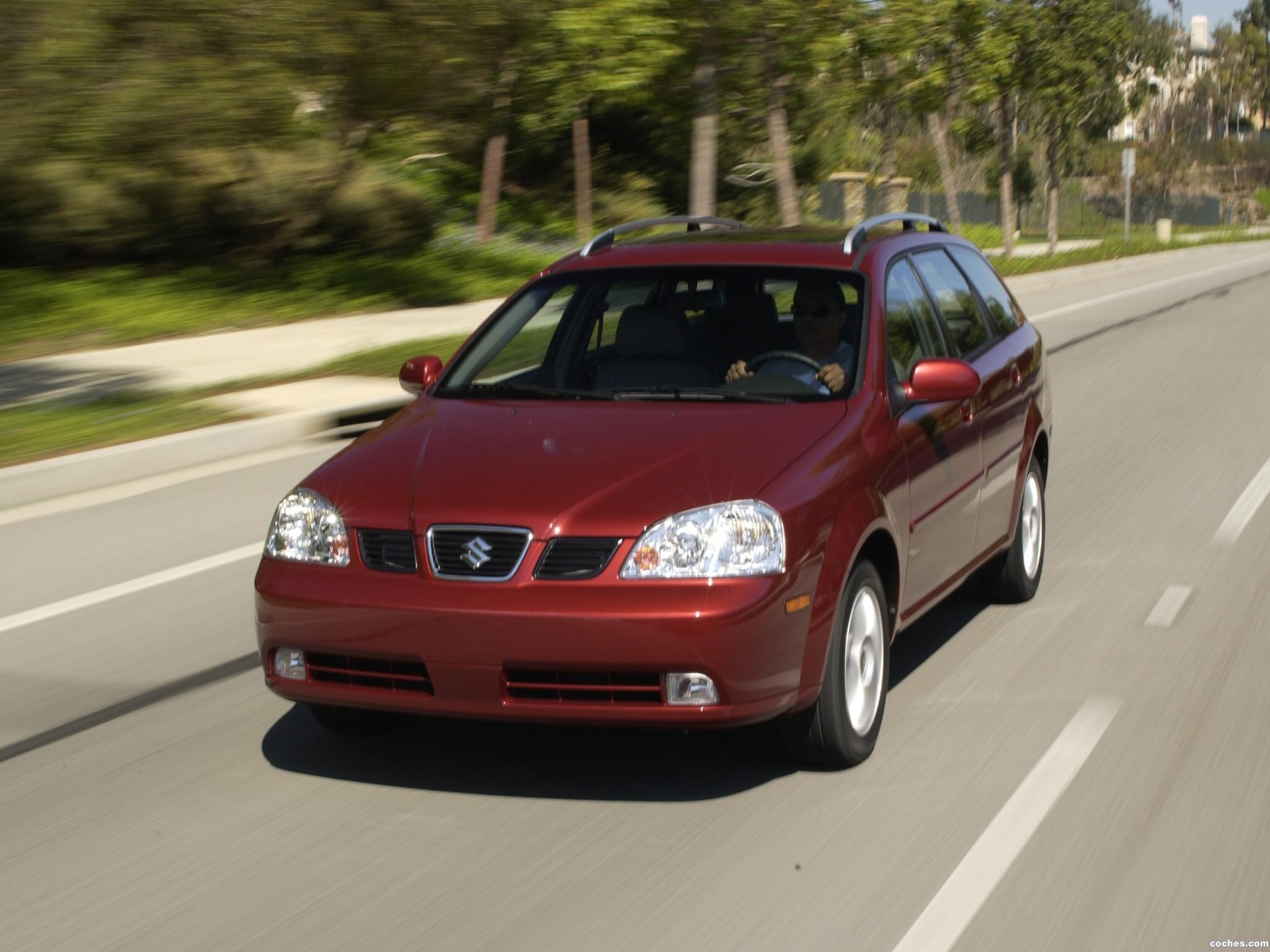 Fotos de Suzuki Forenza 2004
