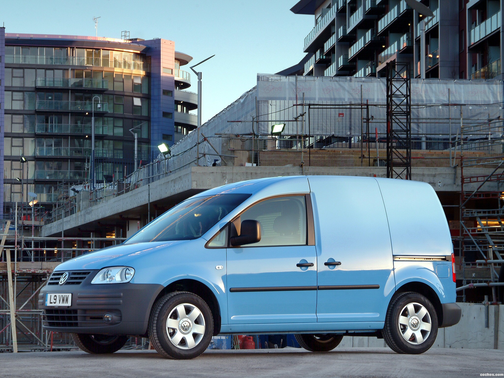 Fotos de Volkswagen Caddy 2005