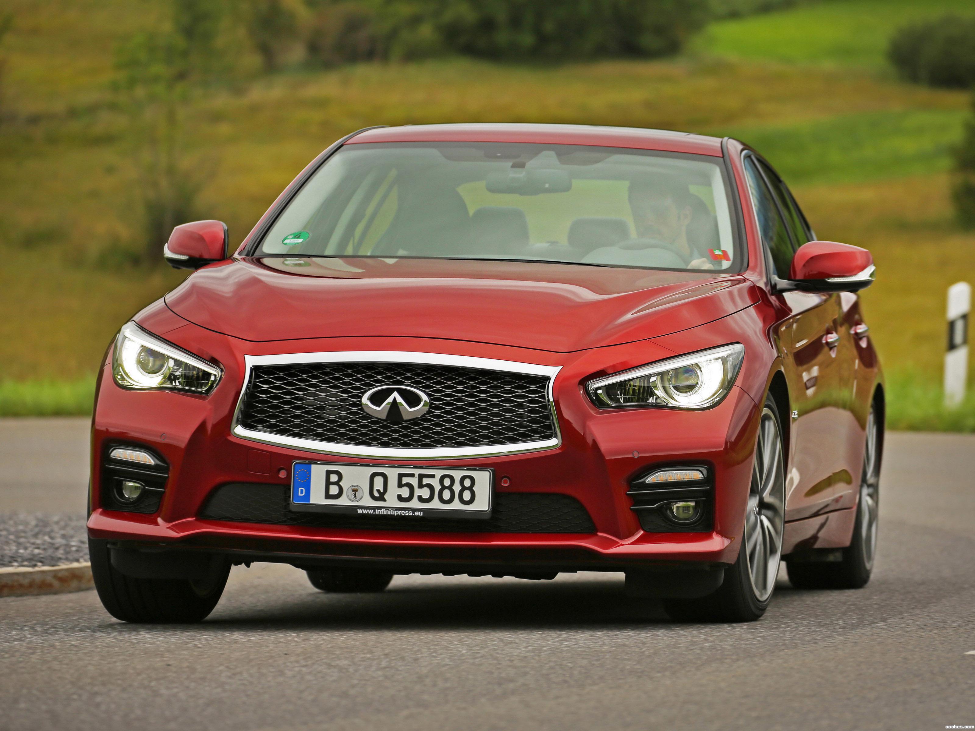 Fotos de Infiniti Q50 2.0t V37 2014