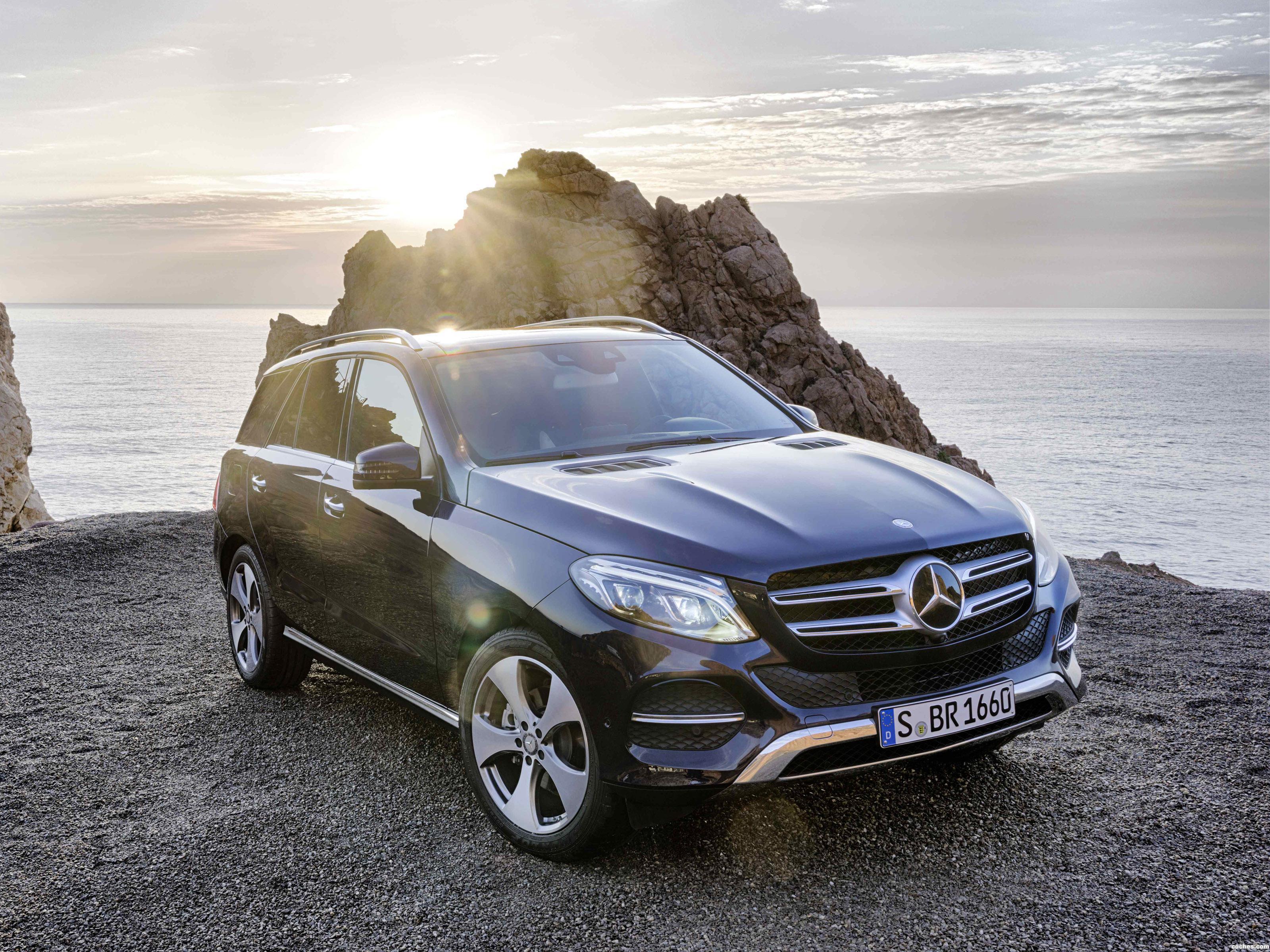 Fotos de Mercedes GLE 250 D 4MATIC W166 2015