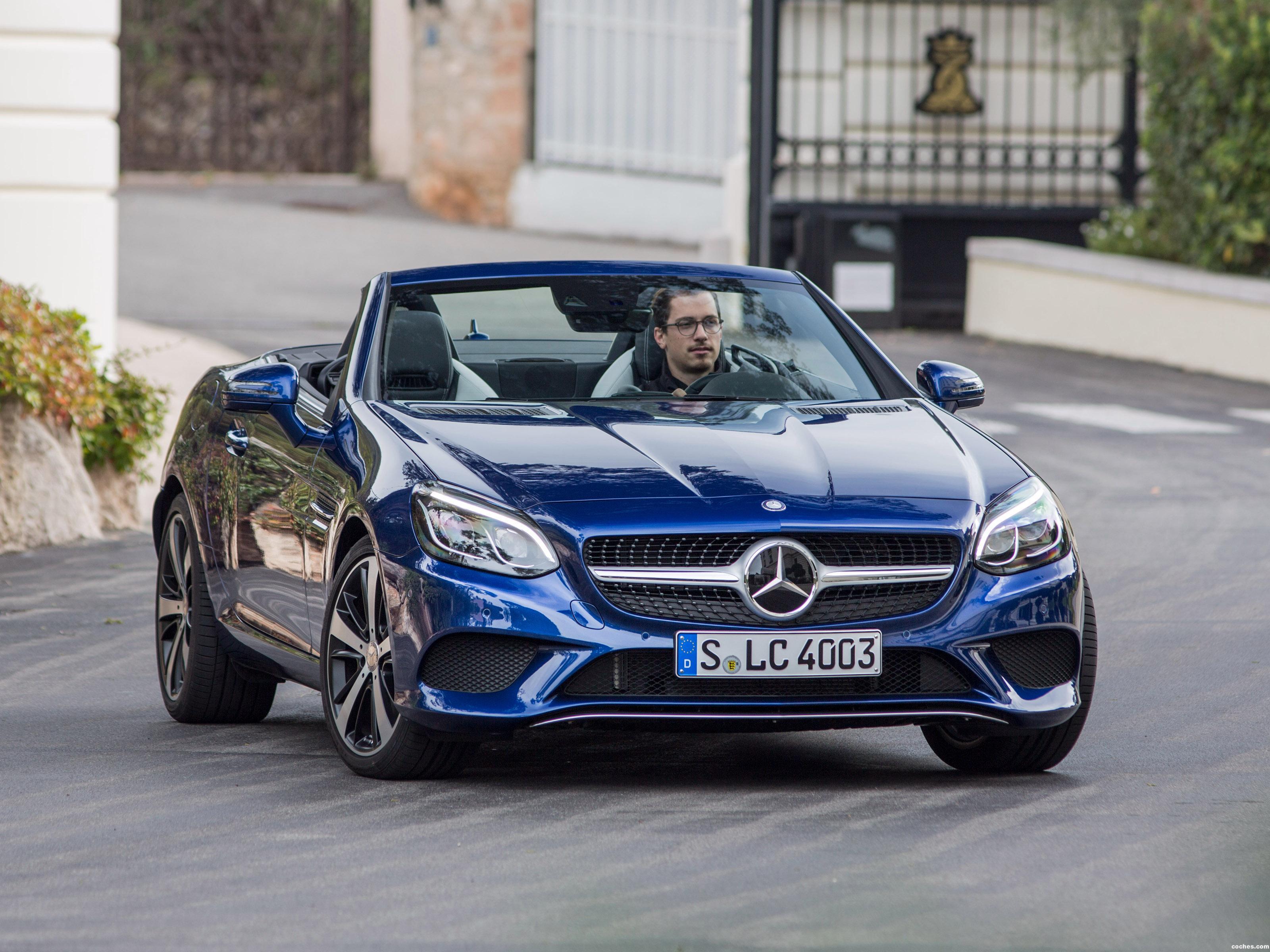 Fotos de Mercedes SLC 300 R172 2016