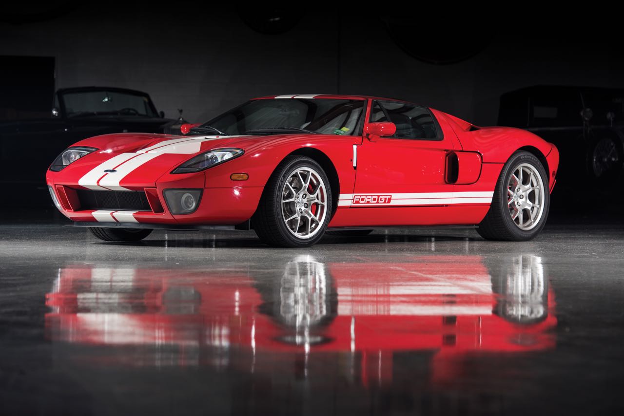 Ford GT 2004, la vuelta a la carga del óvalo centenario