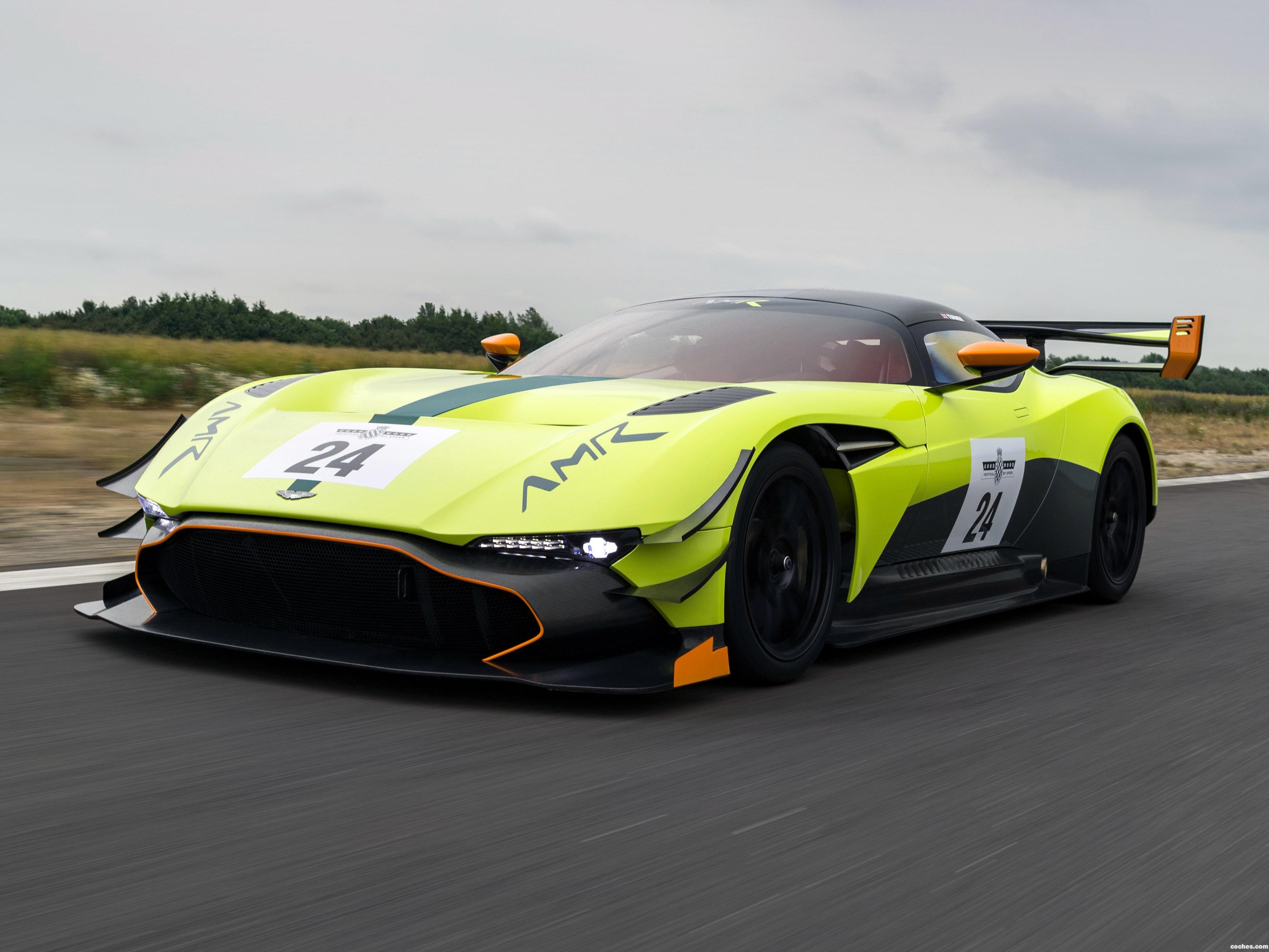 Fotos de Aston Martin Vulcan AMR Pro 2017