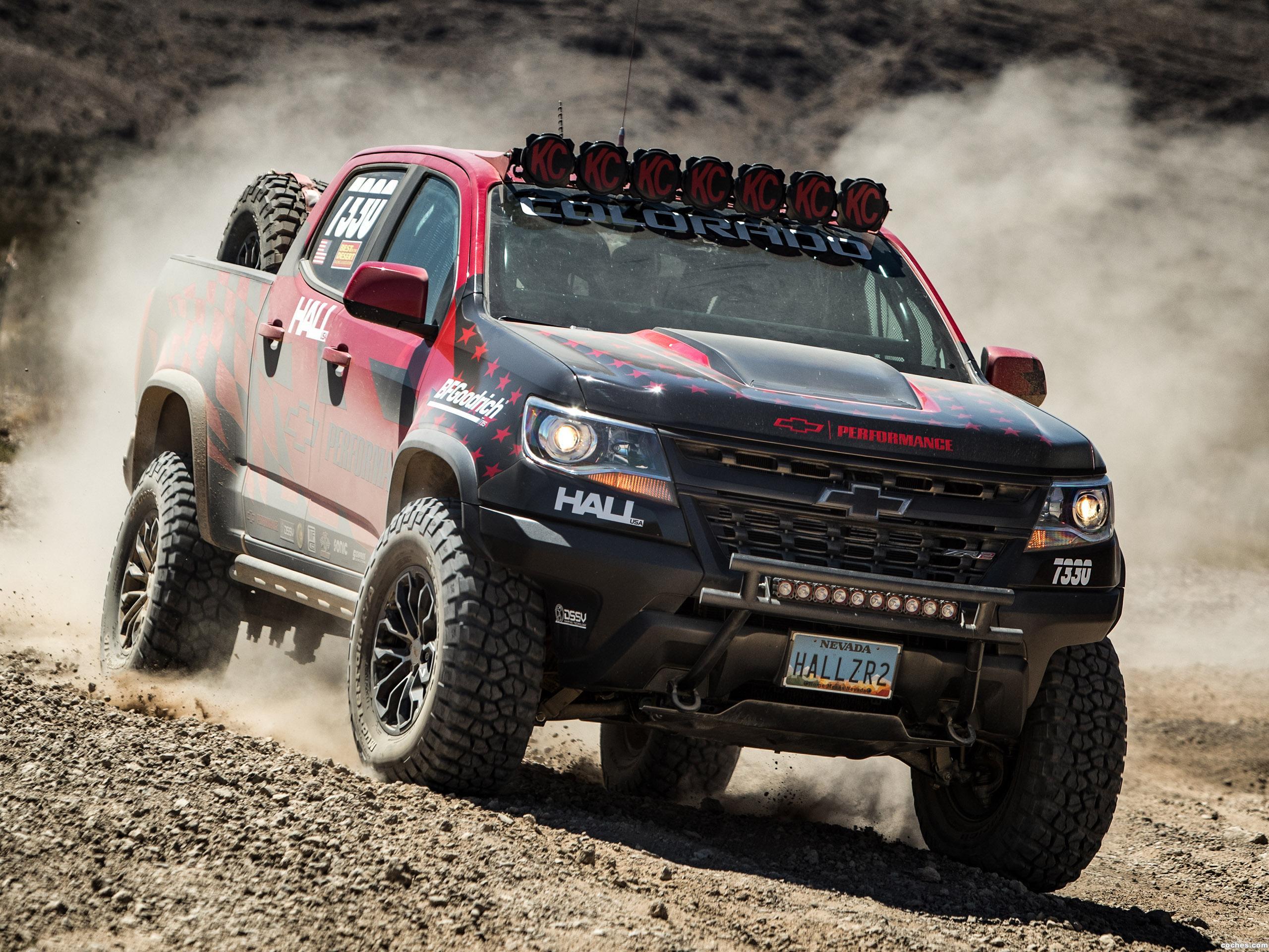 Fotos de Chevrolet Colorado ZR2 Extended Cab Hall Racing 2017