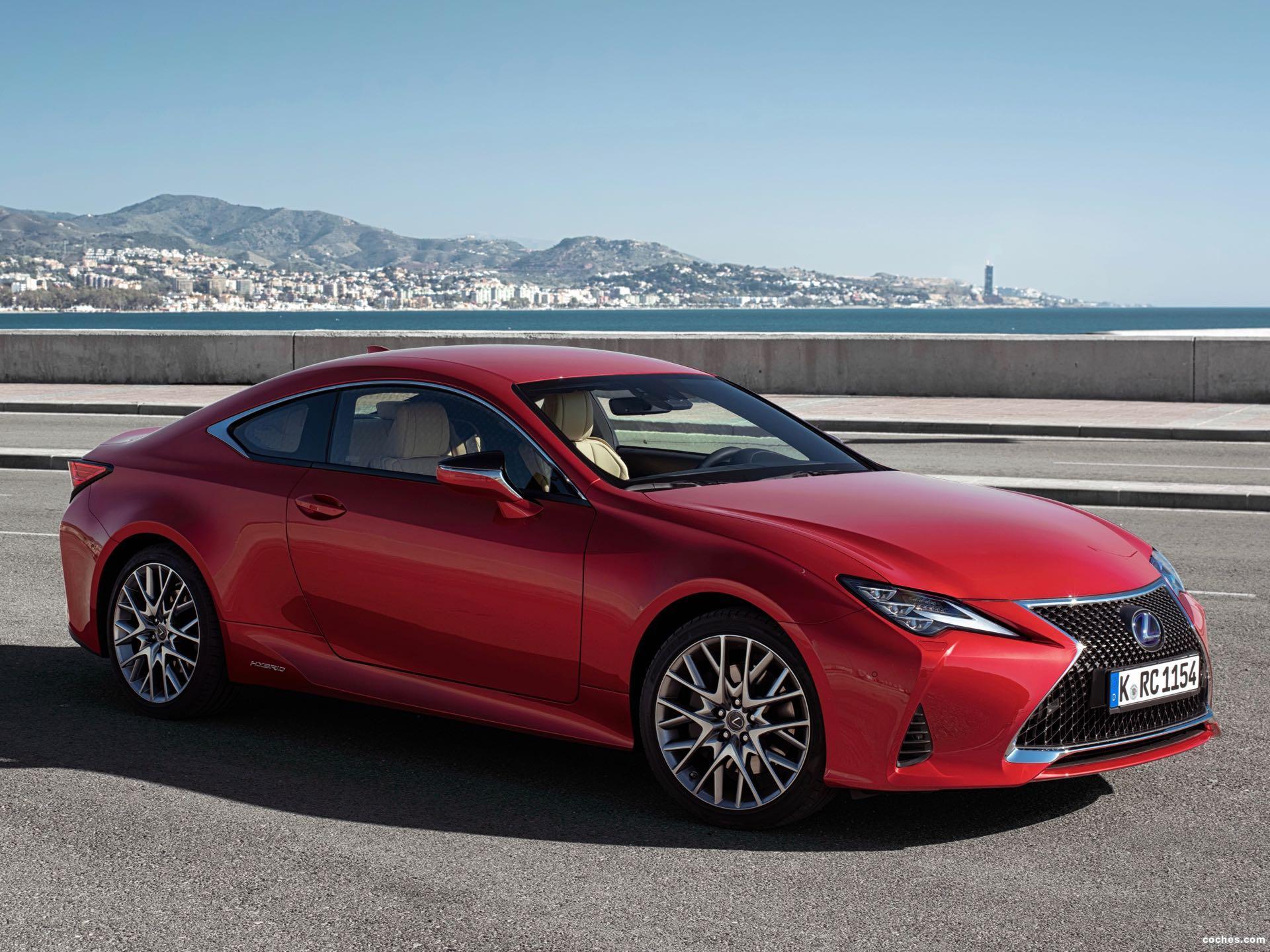 Fotos de Lexus RC 300h 2019