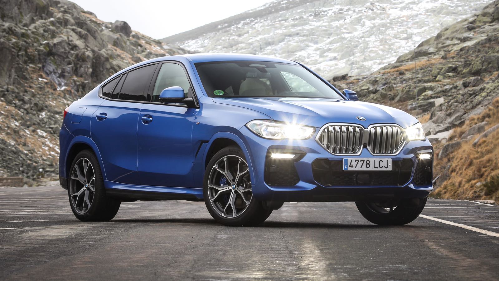 Los BMW X5 y X6 xDrive40d ahora microhíbridos con sistema de 48V