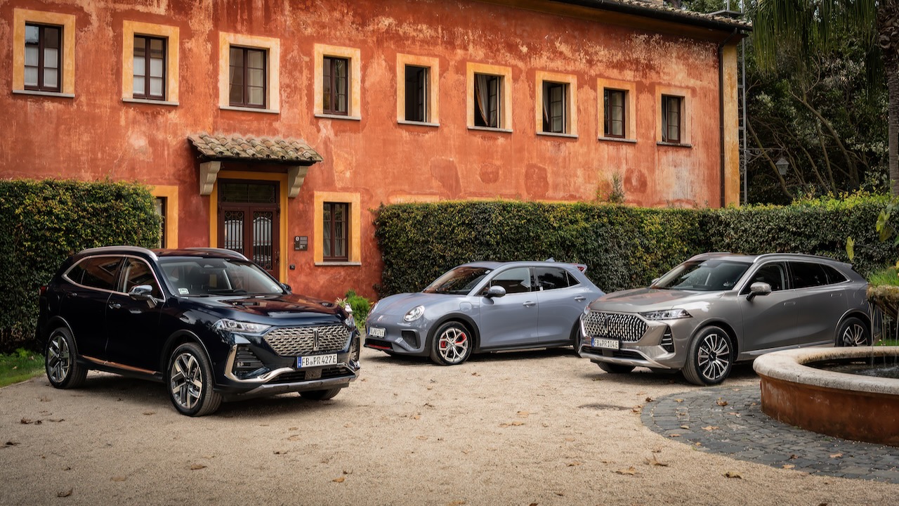 Apenas están llegando y ya hay cambios, lo que antes eran Ora y Wey ...