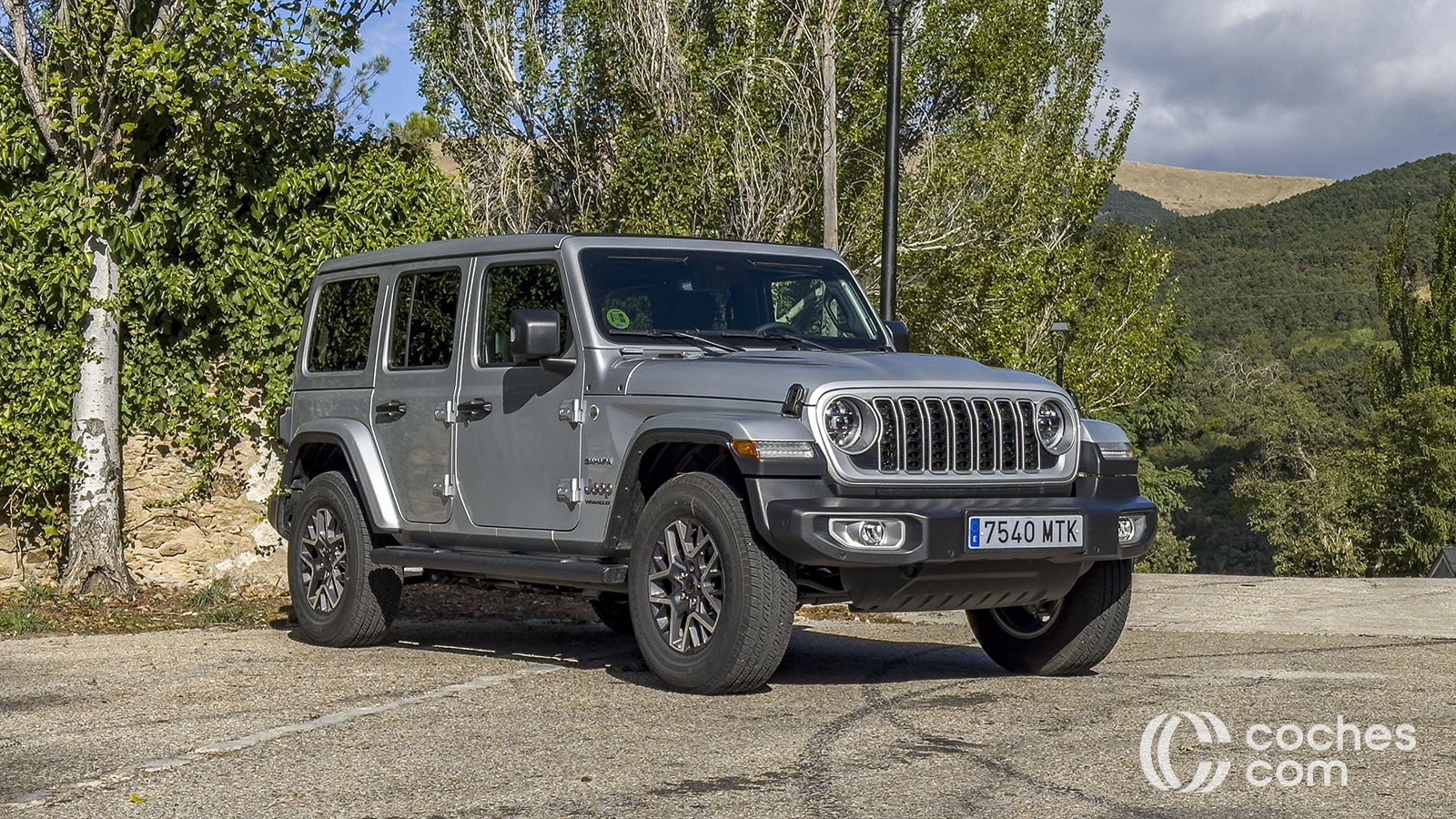 Jeep Wrangler Sahara 2.0T 272 CV | Prueba | Opinión